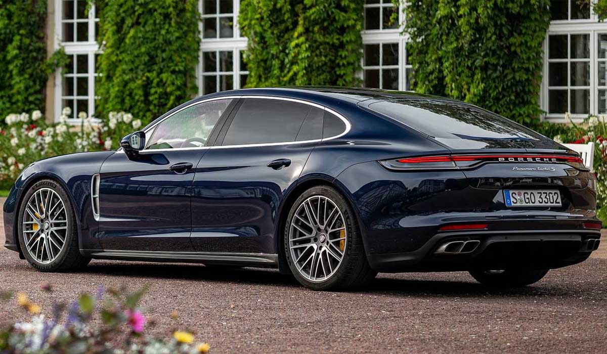 StriveME - سيارة فخمة 2022 ابرز الانواع